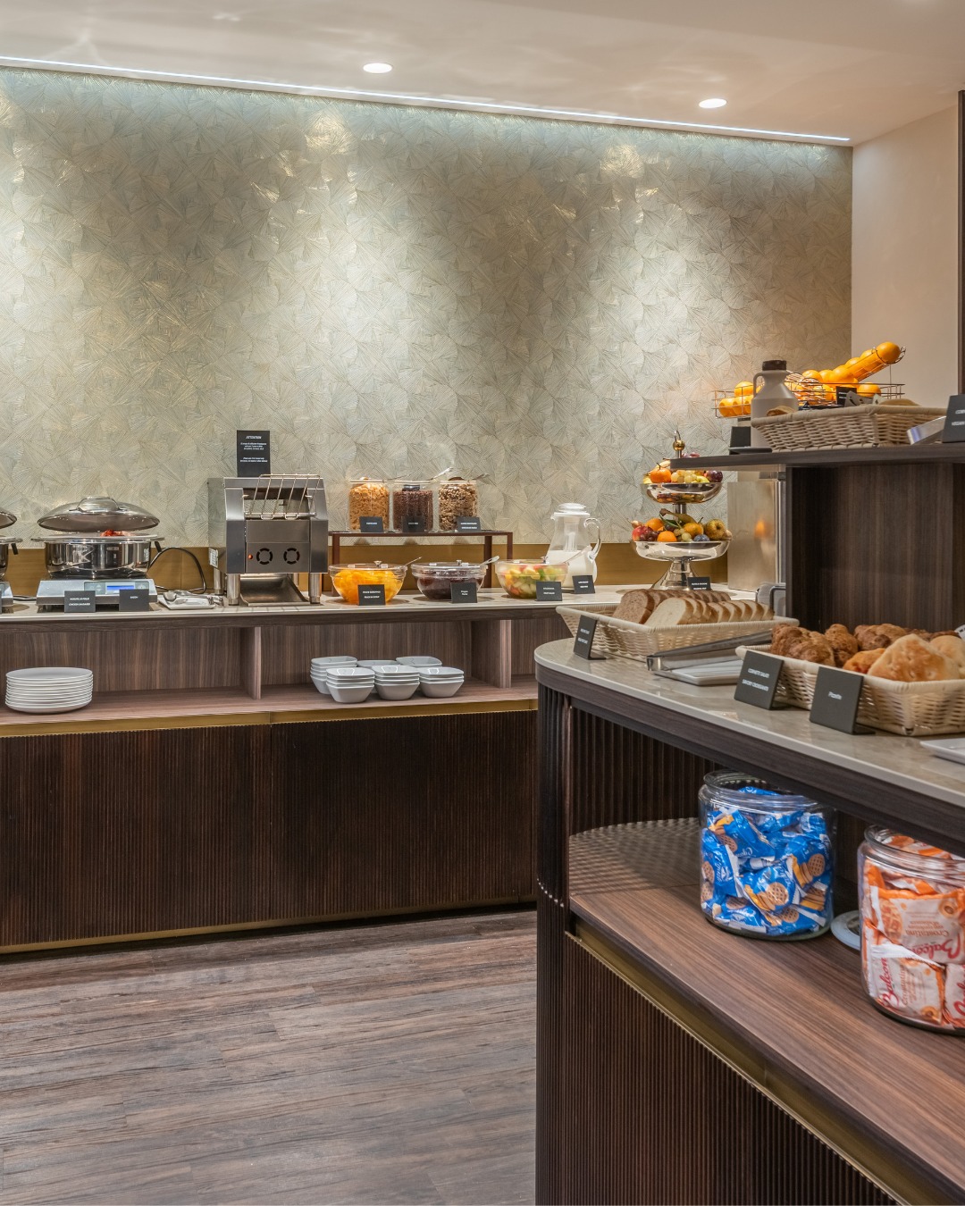 Official Website - Hotel Raffaello Rome